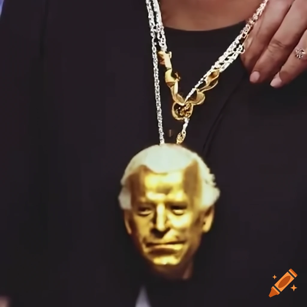Rep. dean phillips wearing a thick gold rap necklace with the golden ...