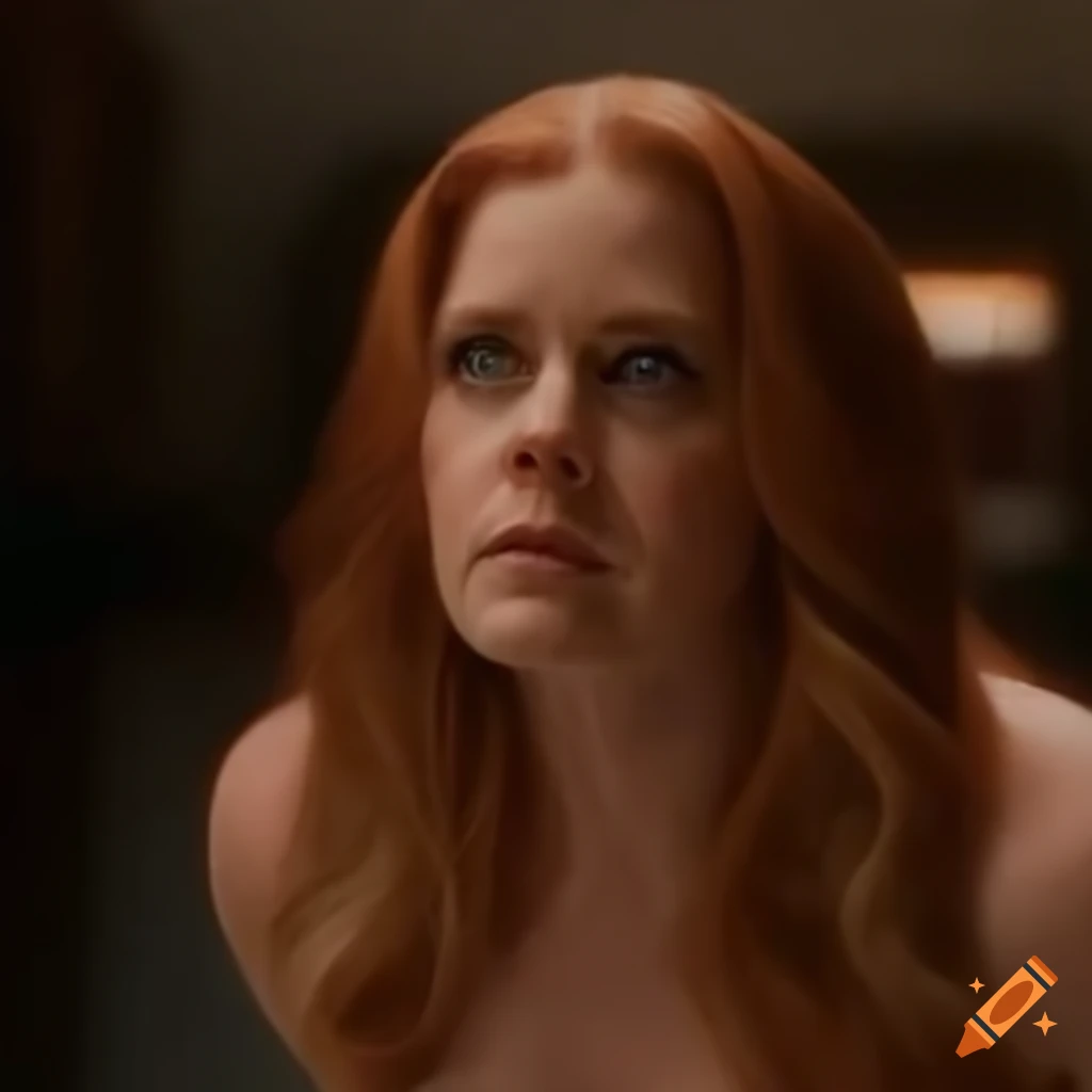 Amy Adams transforming into a dog in a CGI transformation sequence on ...